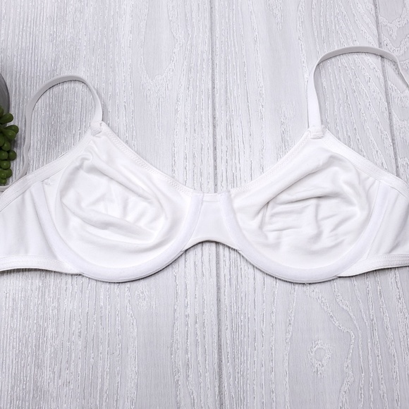 Hanro | Intimates & Sleepwear | Hanro Touch Feeling Underwire Bra ...